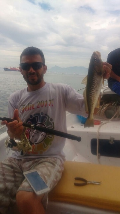 OSÉAS GUIA DE PESCA na Baía de Guanabara - RJ - Bóra Pescar OSÉAS GUIA DE PESCA na Baía de Guanabara - RJ - Bóra Pescar