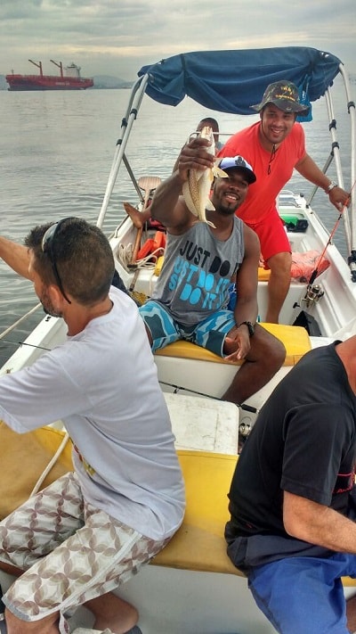 OSÉAS GUIA DE PESCA na Baía de Guanabara - RJ - Bóra Pescar OSÉAS GUIA DE PESCA na Baía de Guanabara - RJ - Bóra Pescar
